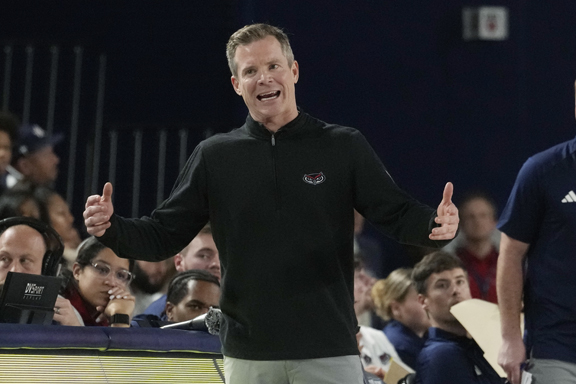 Michigan Wolverines sign ‘miracle worker’ Dusty May as men’s basketball ...